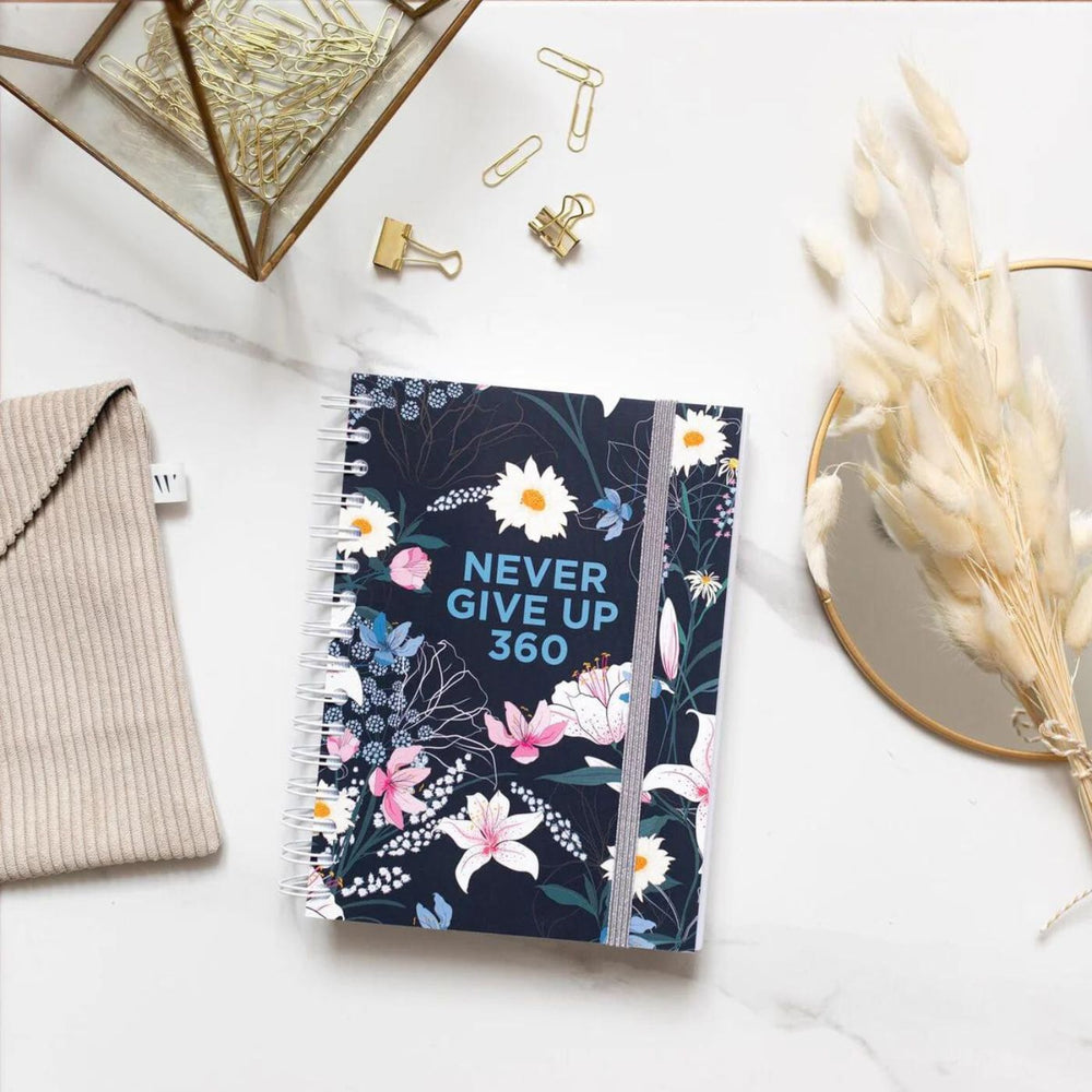 Laure - Women Warriors | Girlboss Store